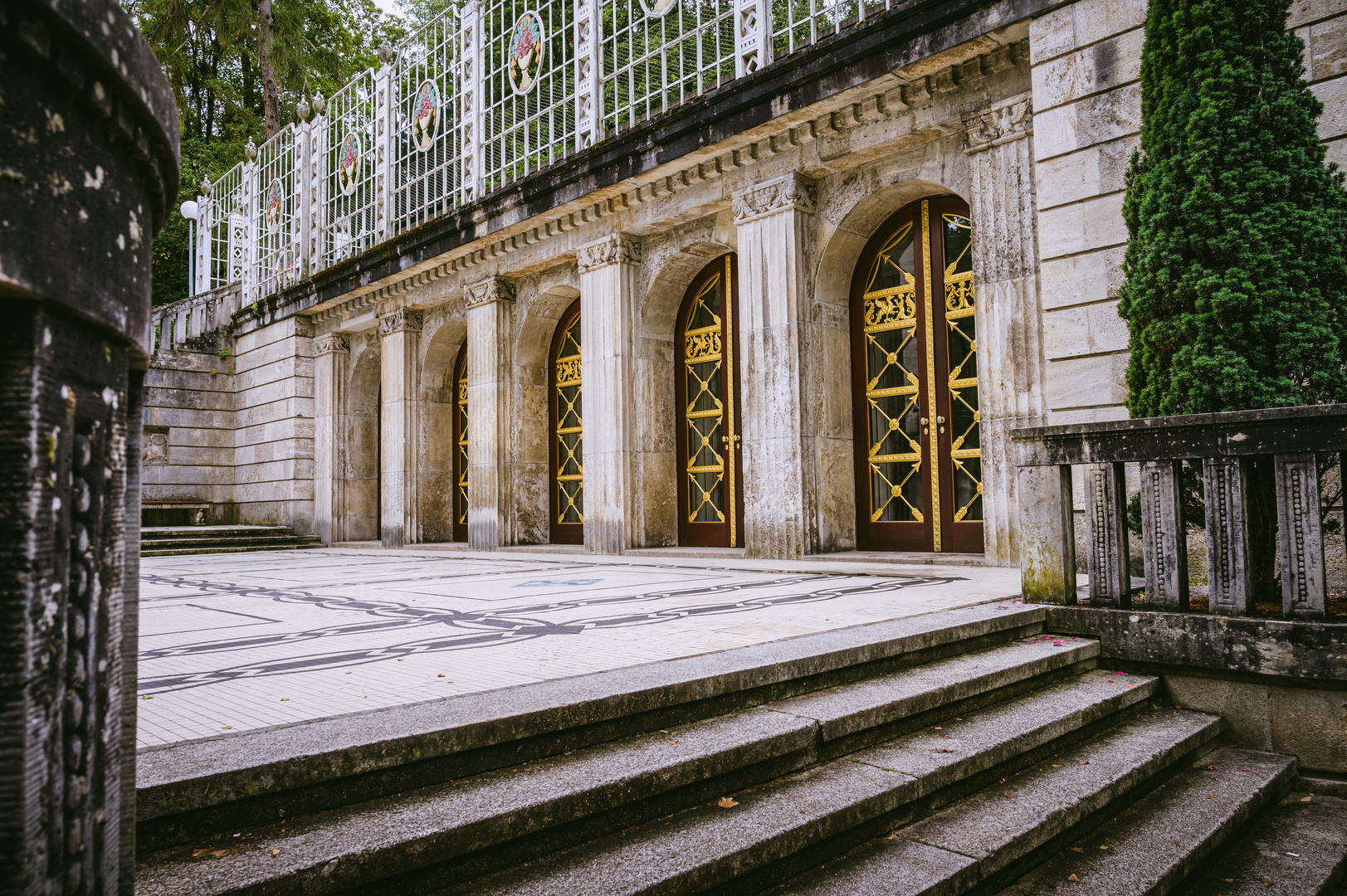 Teehaus im Weißenburgpark Stuttgart Foto & Bild | architektur ...