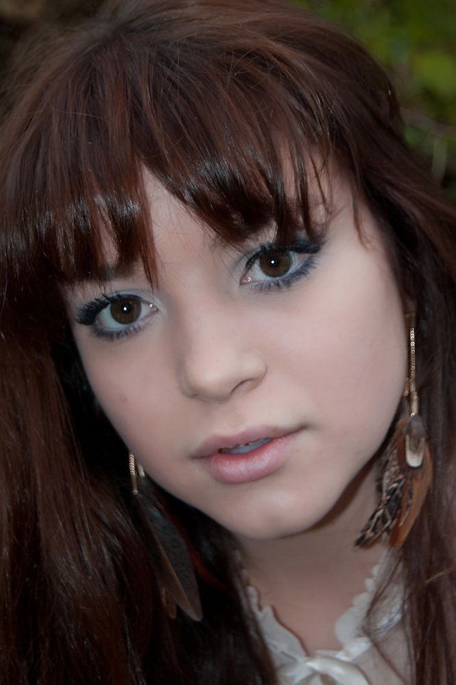 tell me what you see ? Foto & Bild | portrait, portrait frauen, outdoor ...