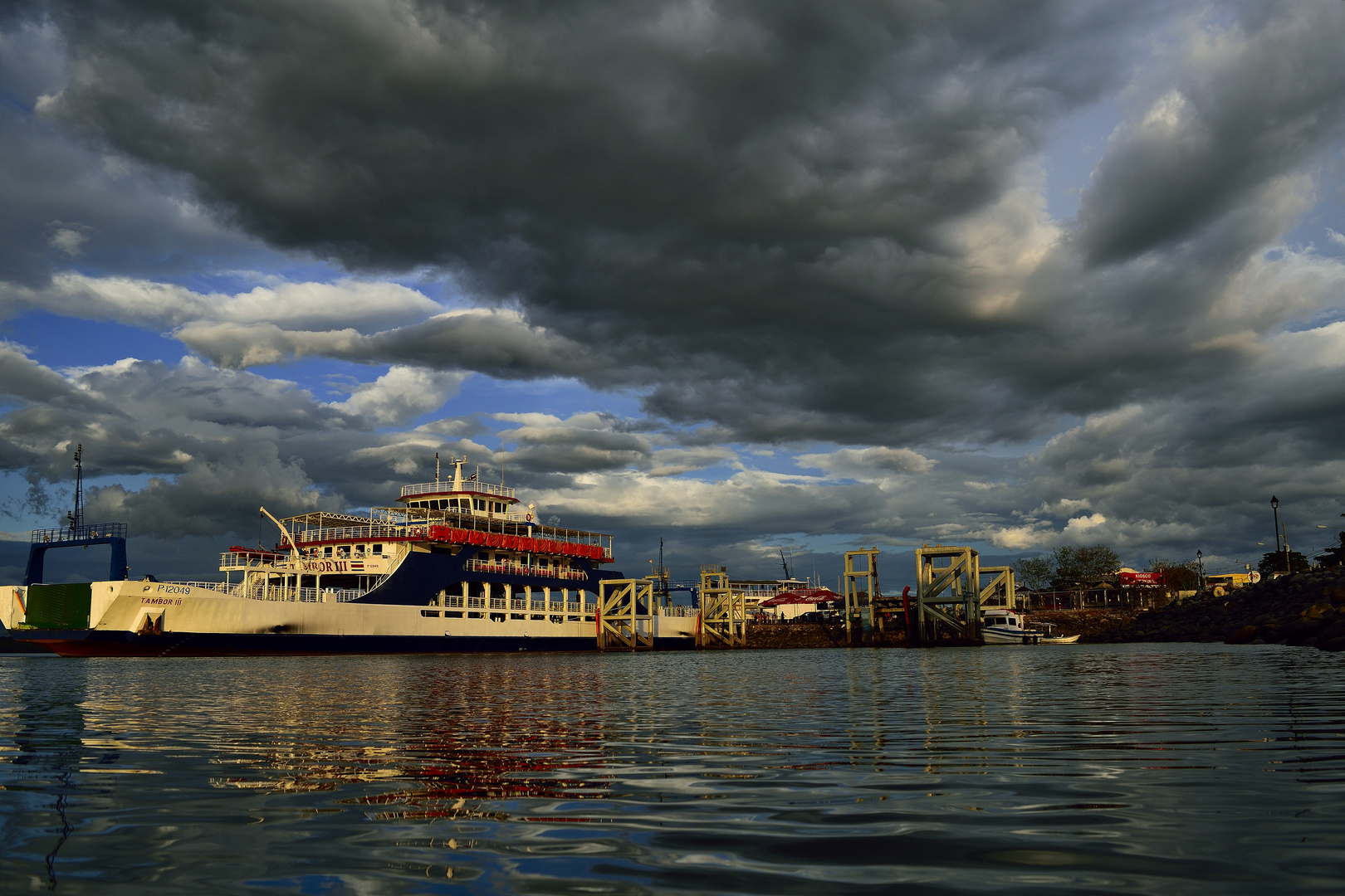 Terminal de Ferry de Puntarenas Costa Rica Imagen & Foto | técnicas ...