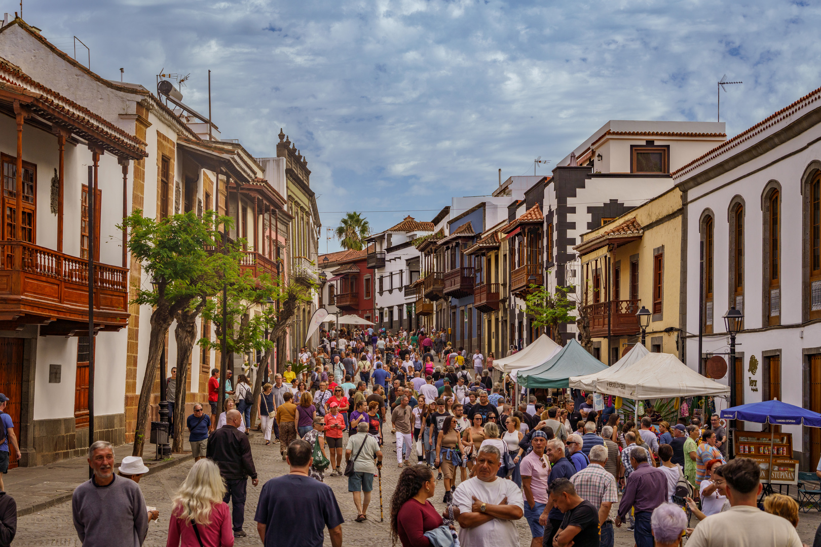 Teror auf Gran Canaria - Markt am Sonntag Foto & Bild | architektur ...