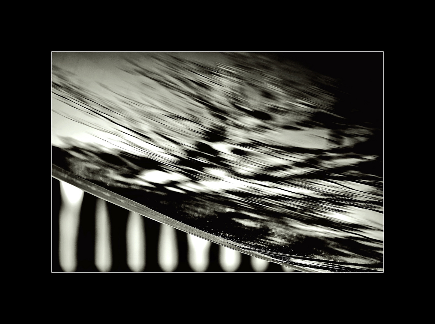 Tesla - Rot SW Foto & Bild | experimente, abstraktes, fotokunst Bilder ...