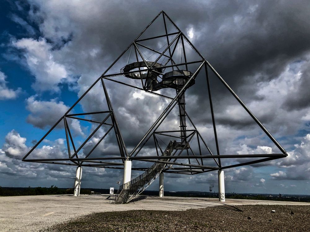 Tetraeder... Foto & Bild | architektur, kunstfotografie & kultur ...