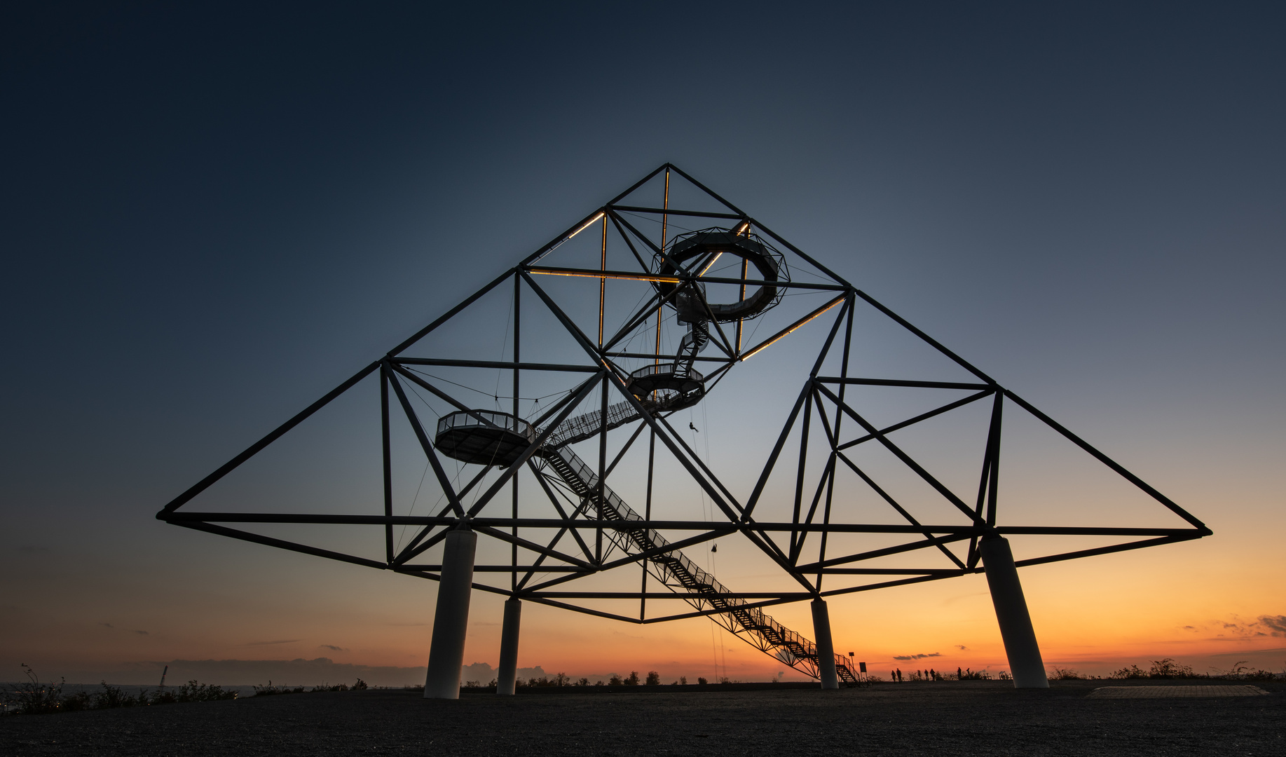 Tetraeder Foto & Bild | industrie und technik, industrie- kultur ...