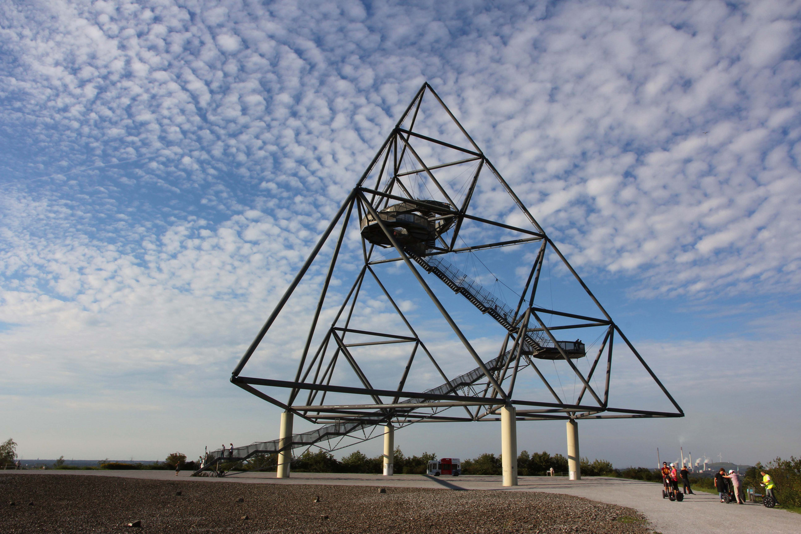 Tetraeder Bottrop Foto & Bild | deutschland, europe, nordrhein ...