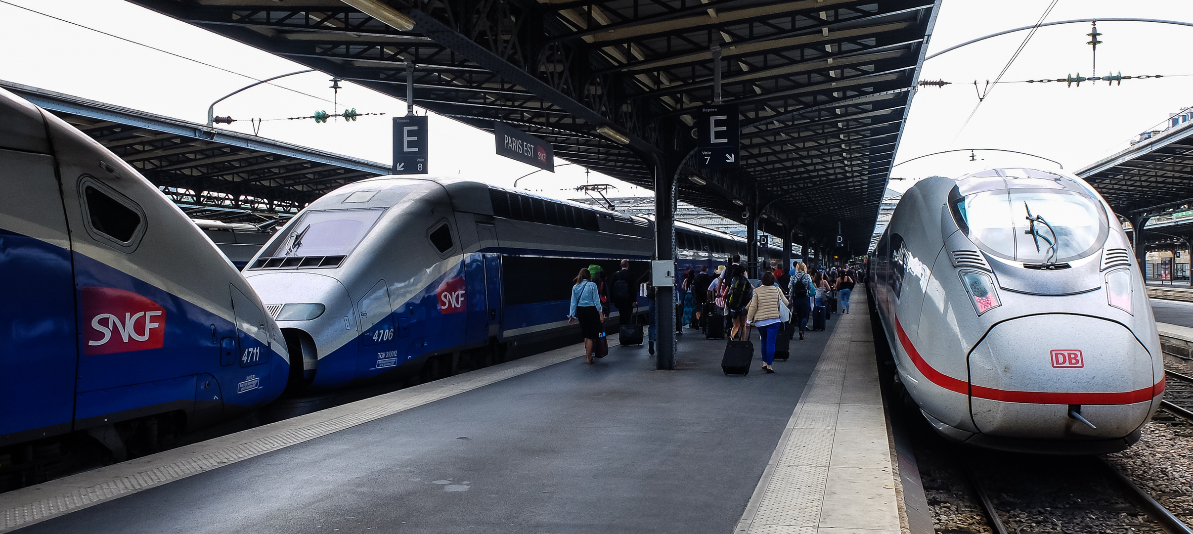 TGV POS (XXI) Foto & Bild | paris, bahnsteig, ice Bilder auf fotocommunity