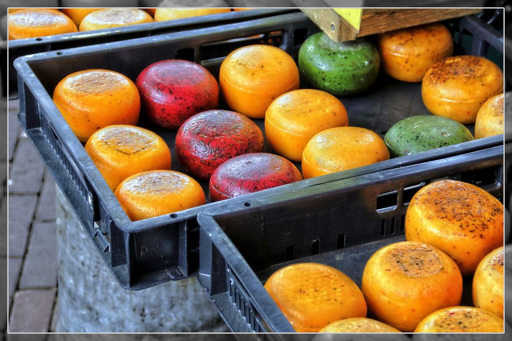 The colours of Cheese Foto & Bild | food, street, essen Bilder auf ...