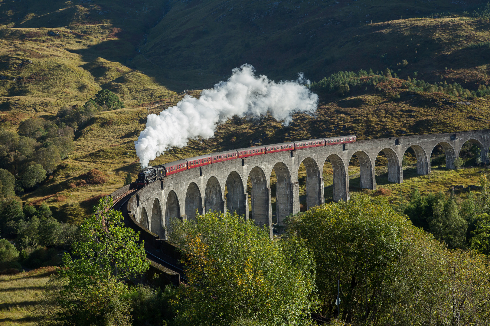 The Jacobite Steam Train - Harry Potter lässt grüssen Foto & Bild ...