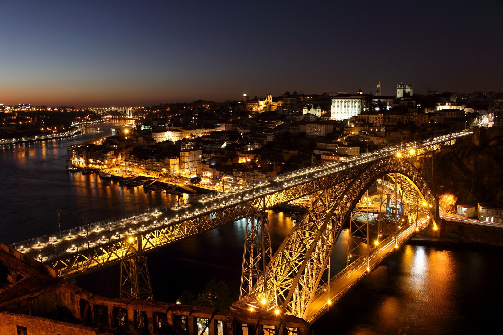 The Lights of Porto Foto & Bild | blue, city, night Bilder auf ...