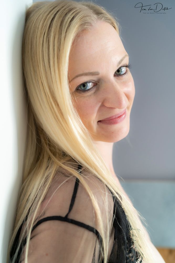 The view Foto & Bild | erwachsene menschen, portrait, portrait frauen Bilder auf fotocommunity