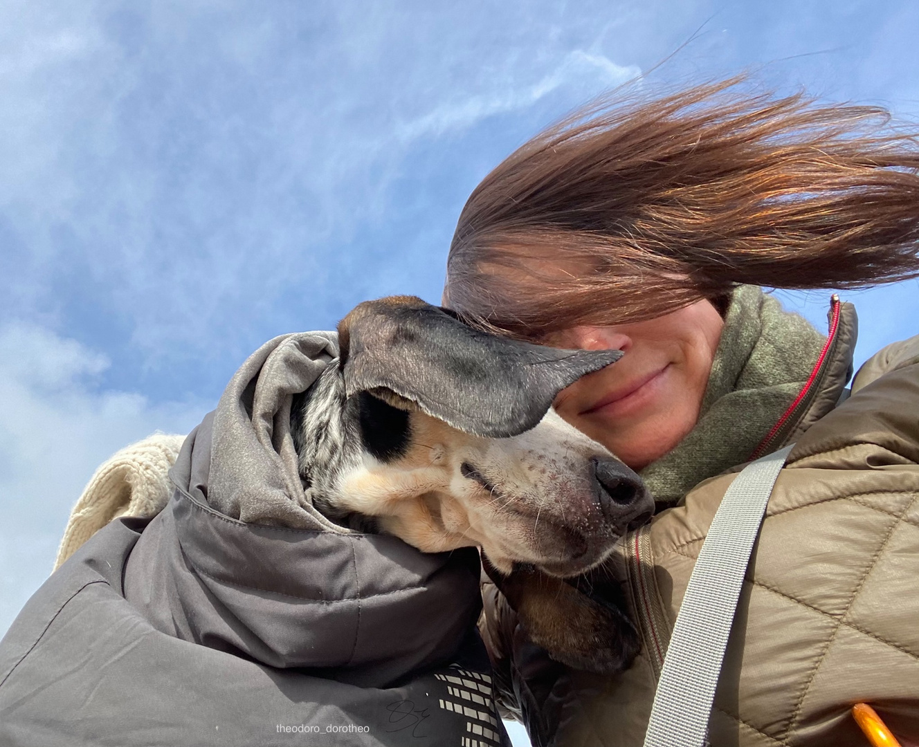 Theo & Doro in windy Denmark Foto & Bild | people, hund, portrait ...