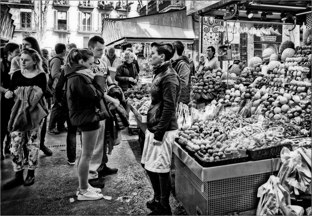 There's No One Looking Foto & Bild | erwachsene menschen, streetfotografie mit menschen ...