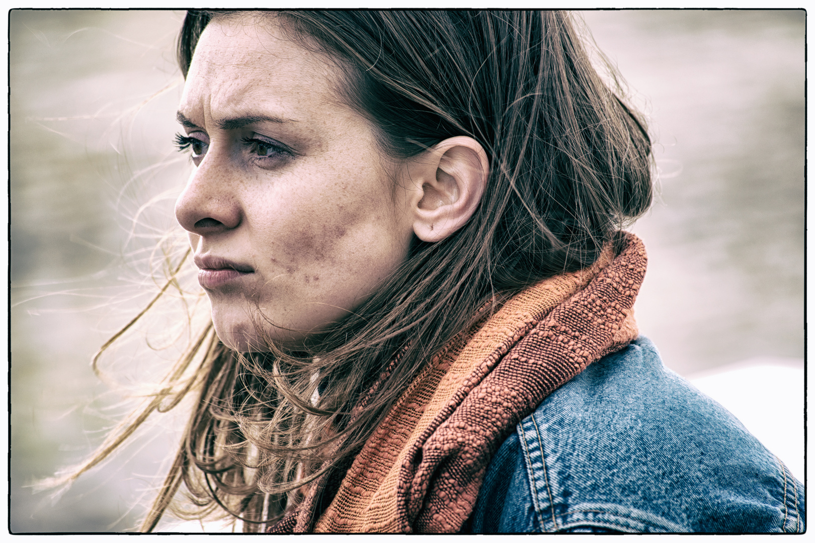 thinking Foto & Bild | portrait, streetfotografie mit menschen, portrait frauen Bilder auf ...