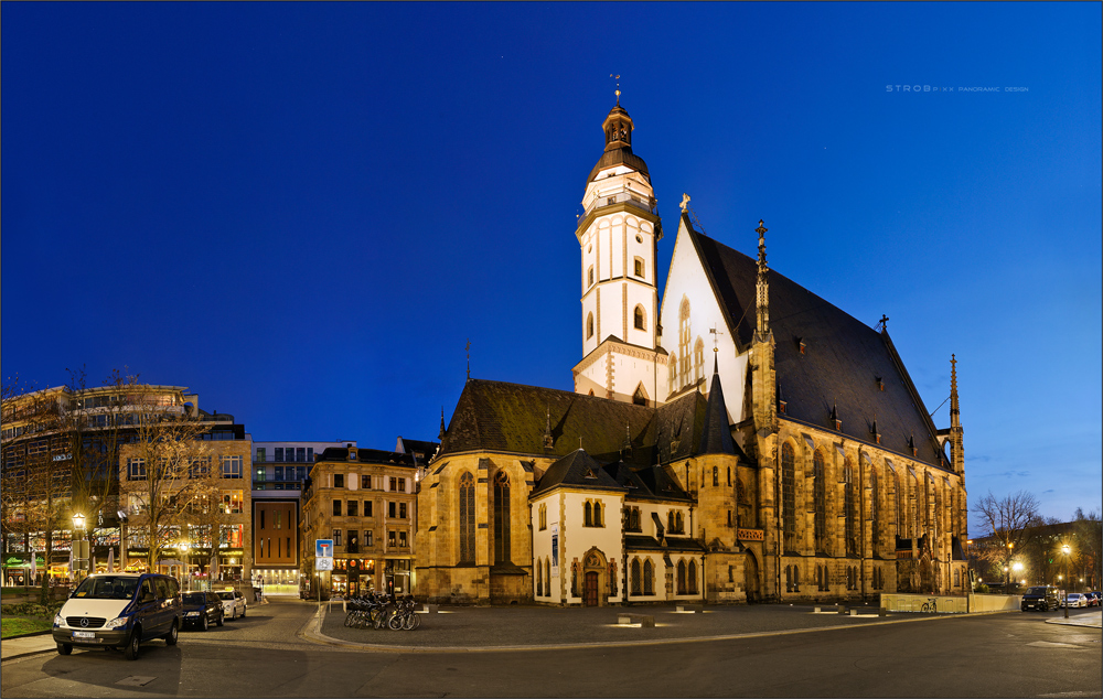 Thomaskirche Leipzig Foto & Bild | architektur, architektur bei nacht ...