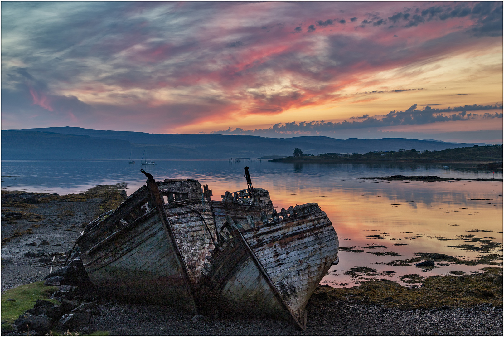Three Salen Boats II Foto & Bild | fotos, world, spezial Bilder auf ... Three Salen Boats II Foto & Bild | fotos, world, spezial Bilder auf ...