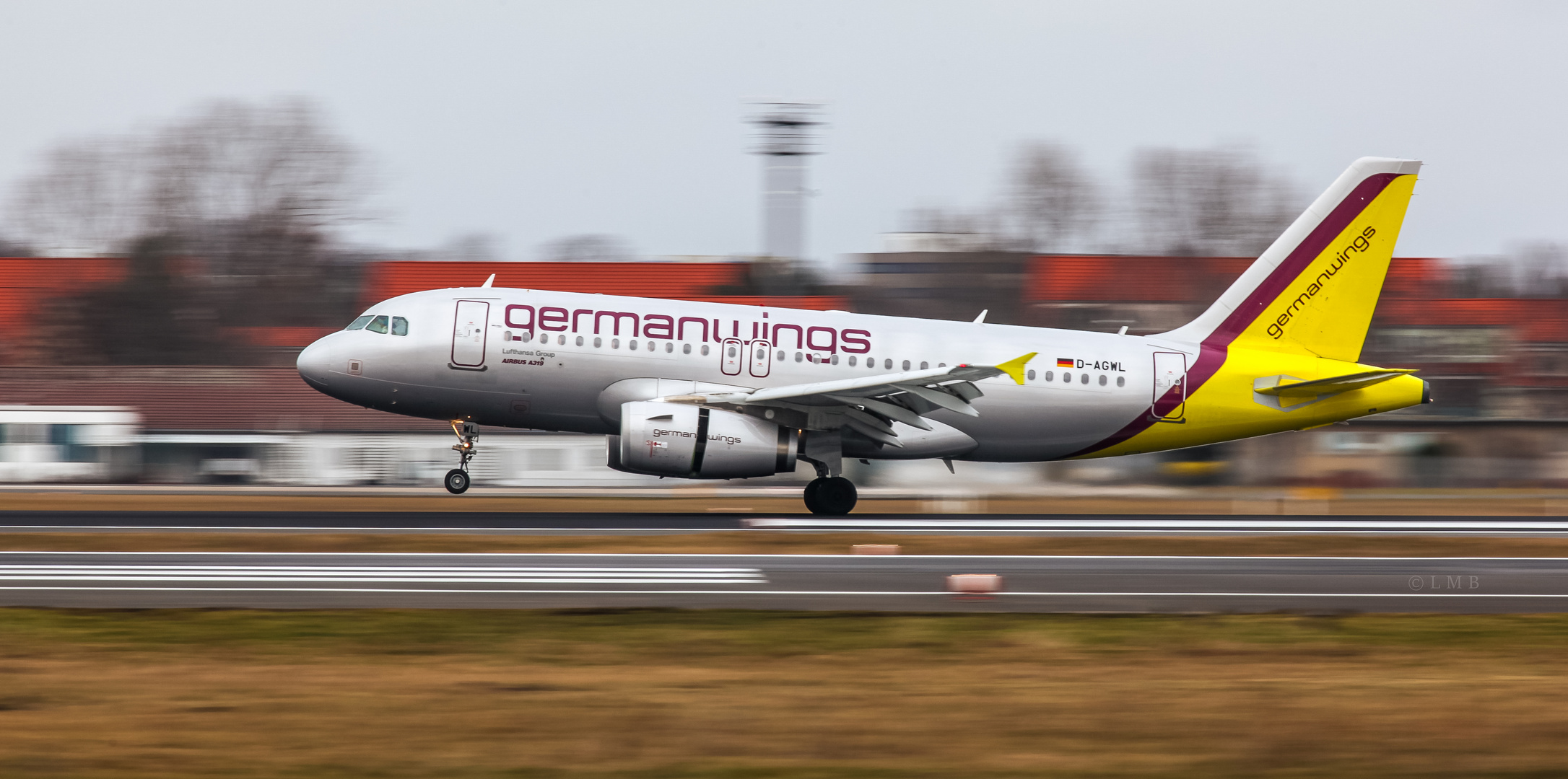 Thrust Reversal Foto And Bild World Berlin Flughafen Bilder Auf