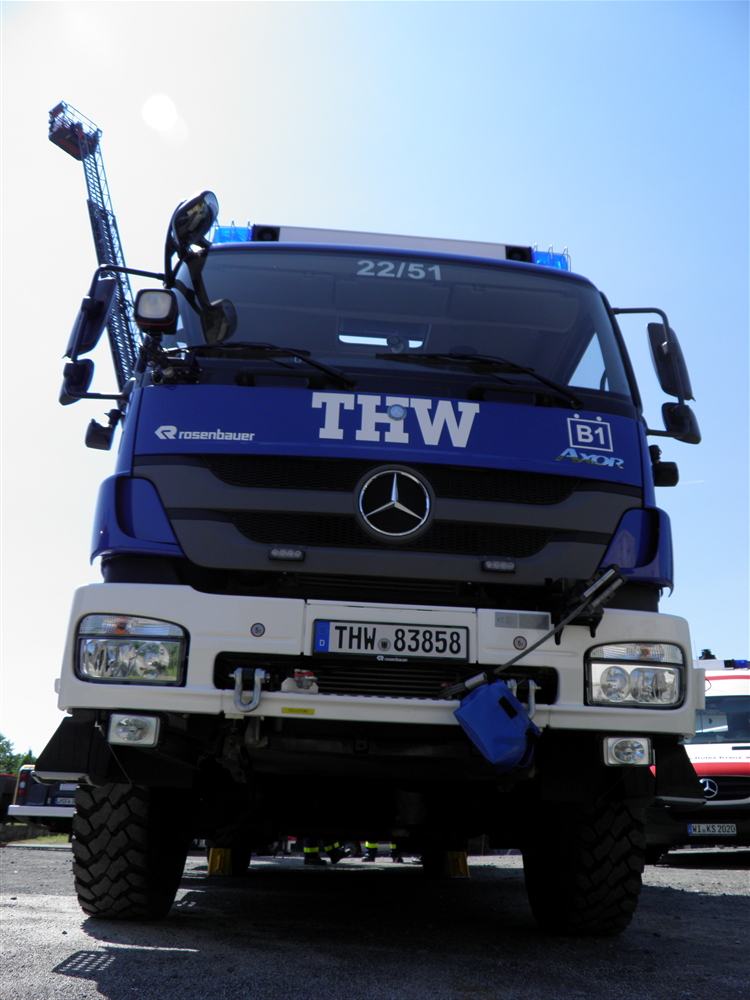 THW beim Tag der Offen Tür Foto & Bild | autos & zweiräder, feuerwehr ...