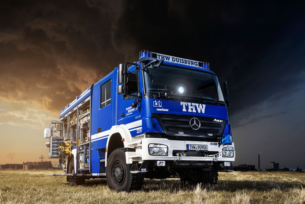 THW klein Foto & Bild | autos & zweiräder, lastkraftwagen (lkw ...