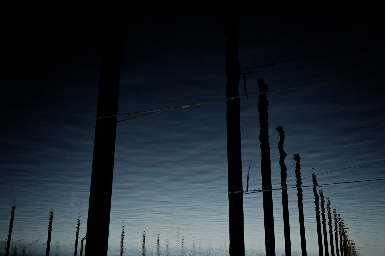 tief... Foto & Bild | blue, blau, ostsee Bilder auf fotocommunity