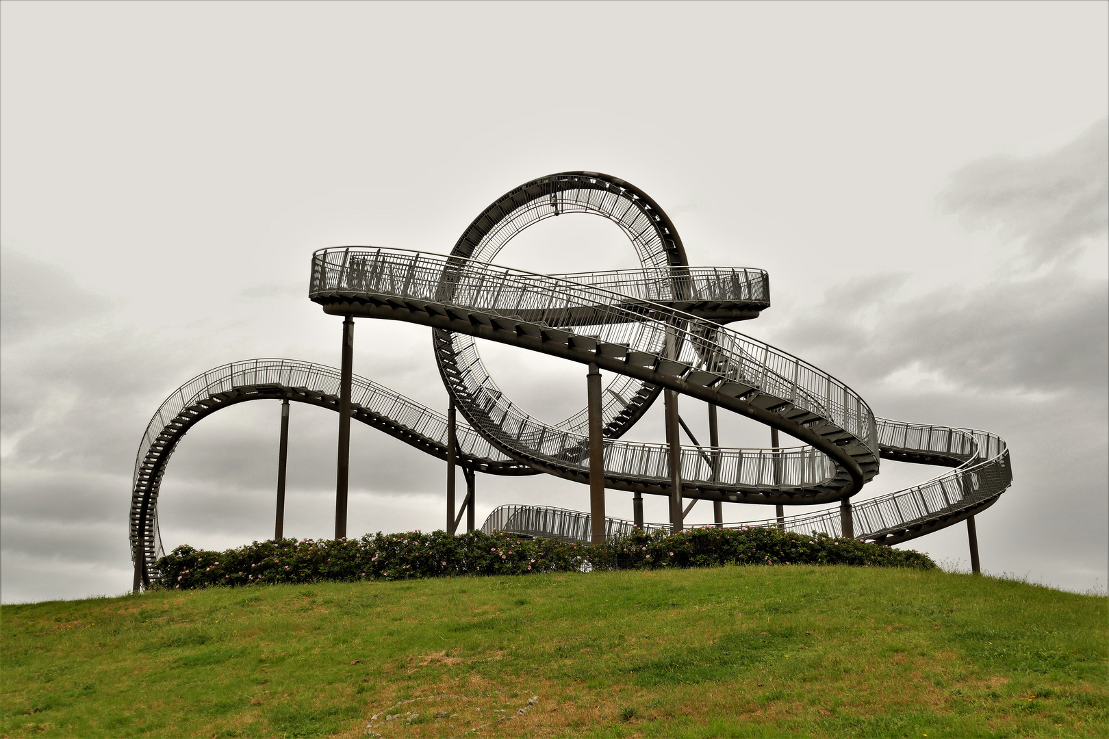 Tiger and Turtle Foto & Bild | world, landschaft, formen Bilder auf ...