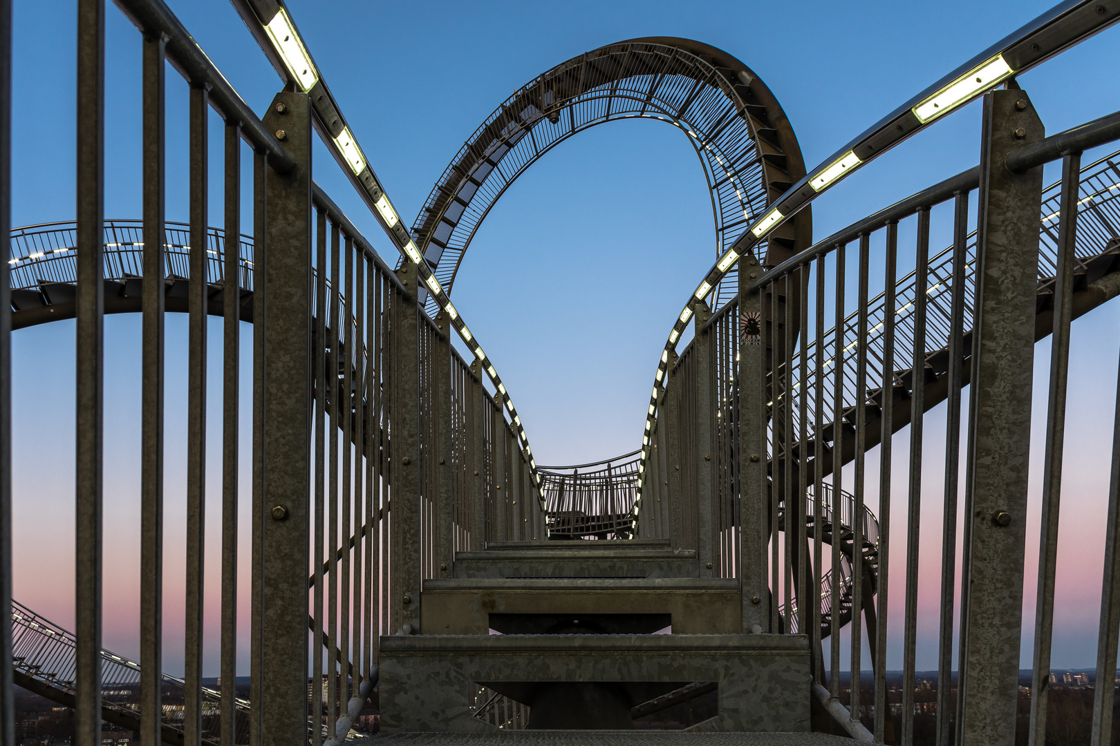 Tiger and Turtle – Magic Mountain Foto & Bild | architektur ...