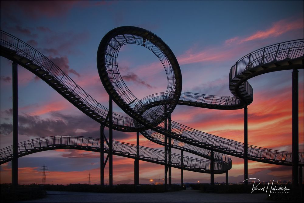 Tiger and Turtle – Magic Mountain ..... Foto & Bild | nacht, licht ...