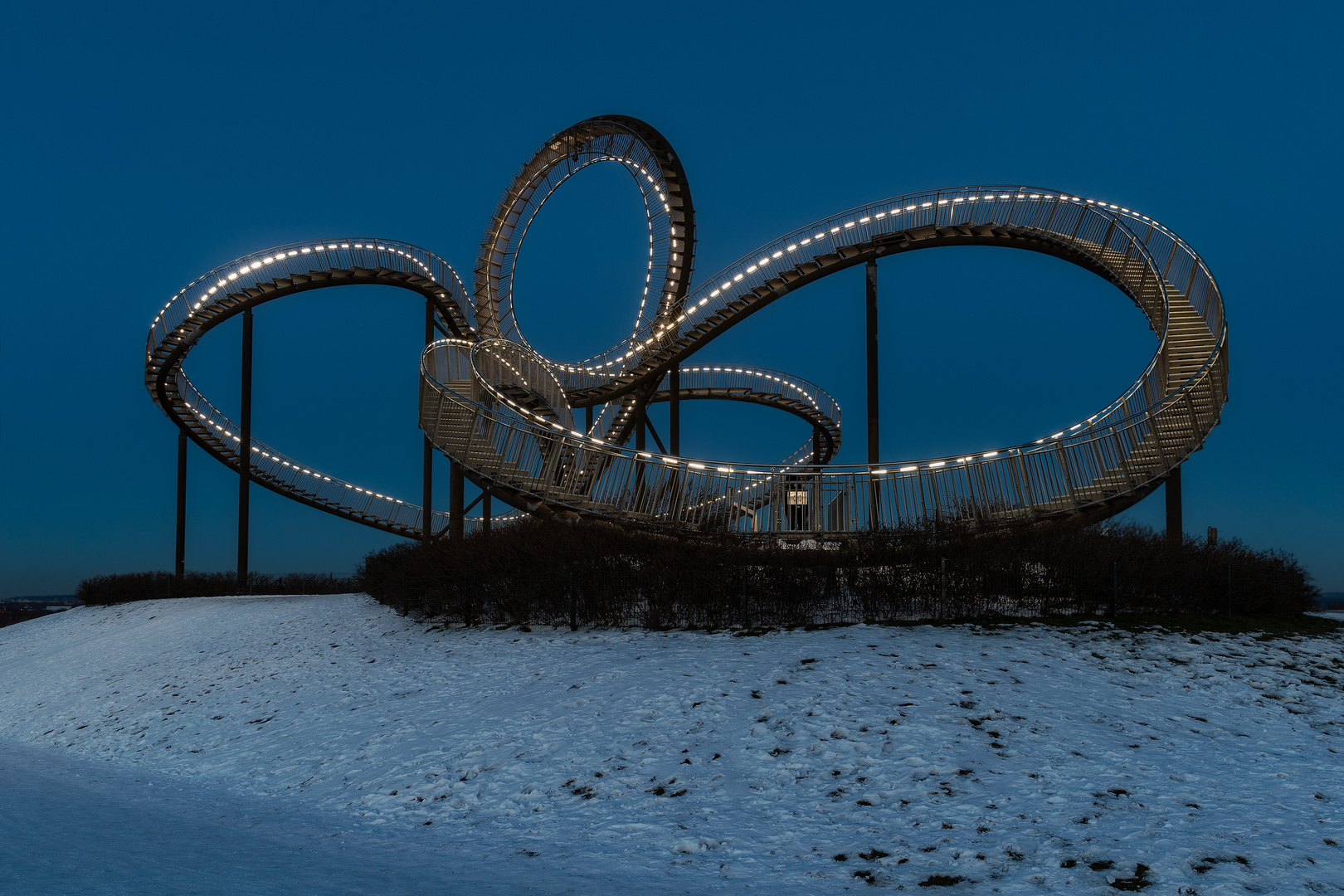 Tiger & Turtle Foto & Bild | canon, schnee, nacht Bilder auf fotocommunity