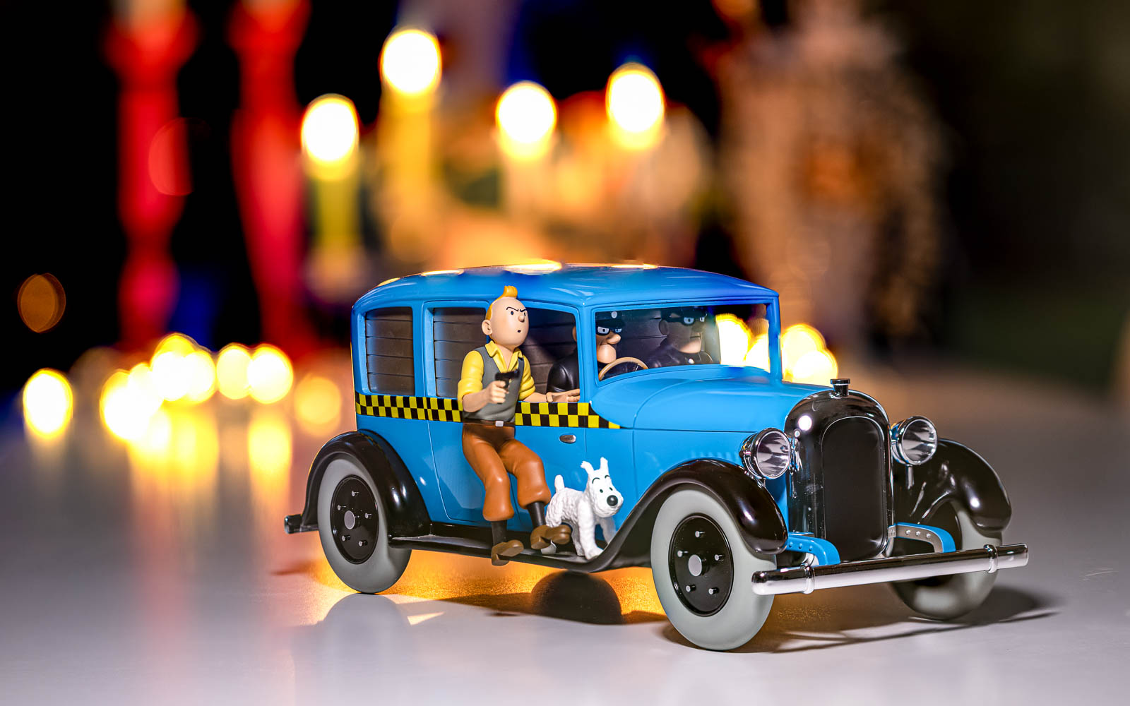 Tim und Struppi Foto & Bild | stillleben, spielzeug, autos Bilder auf ...