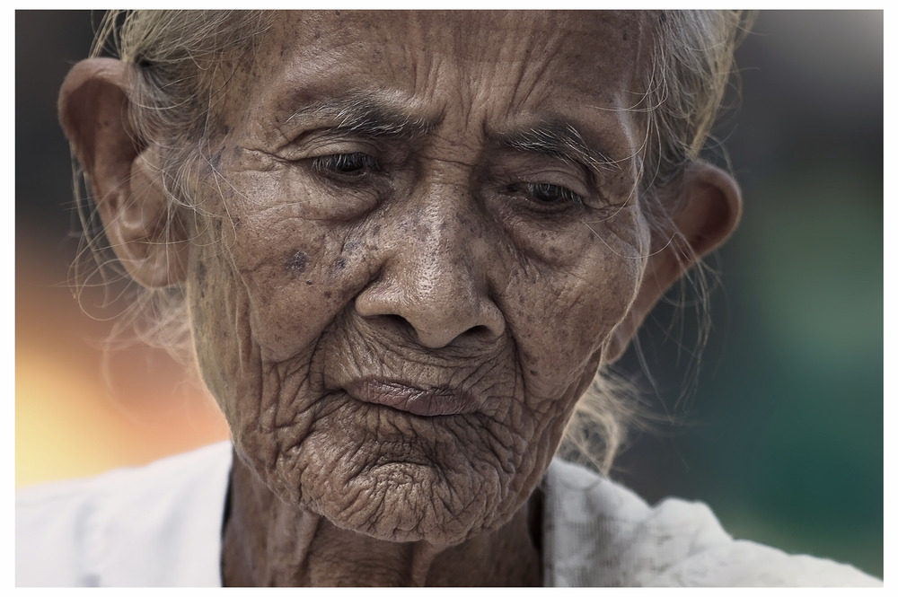 Time Flies Foto & Bild | erwachsene, menschen im alter, laos Bilder auf ...