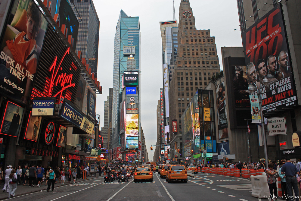Times Square I Imagen & Foto | ciudades, new york, motivos Fotos de ...