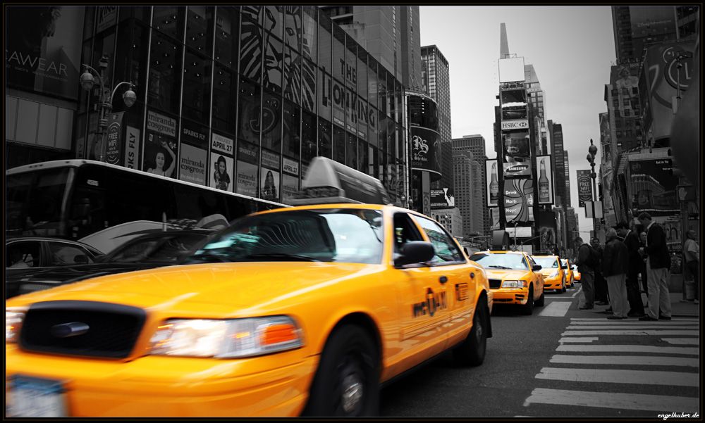 Times Square, New York - Taxi Lane Foto & Bild | north america, united ...