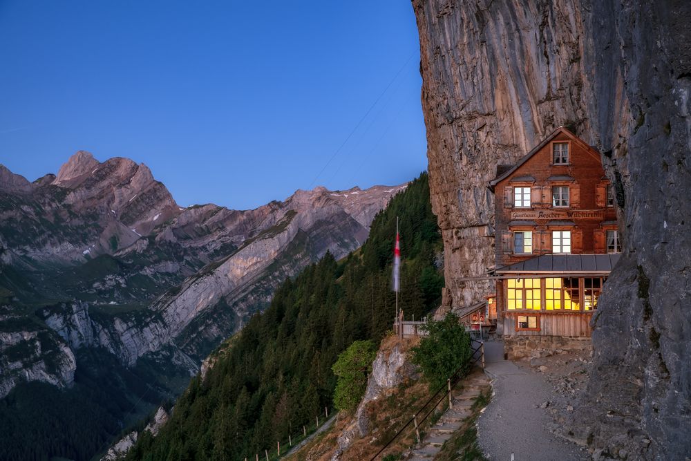 Tiny House in the alps Foto & Bild | europe, schweiz & liechtenstein ...