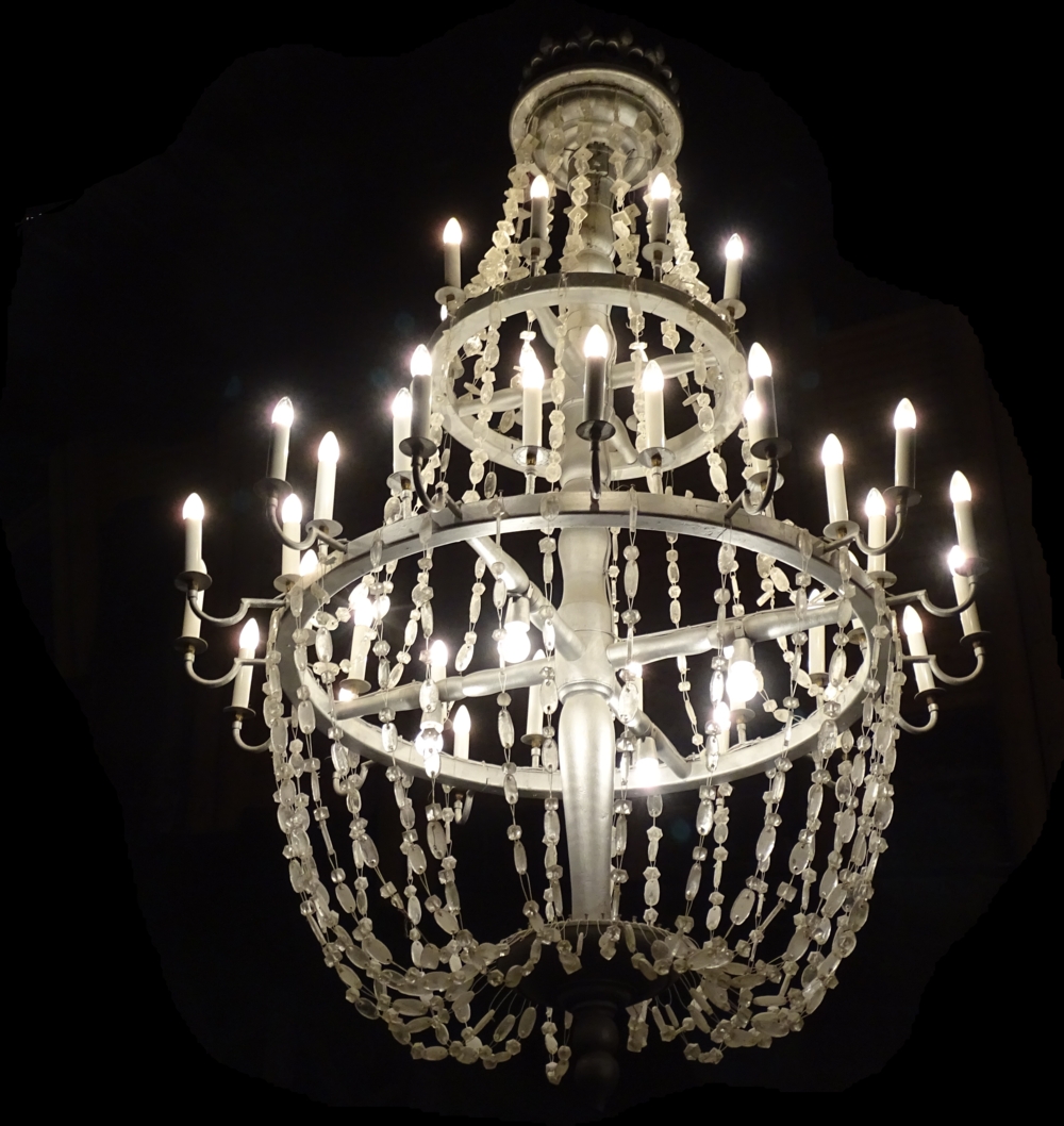 Tja, wo könnte die Funzel hängen? Auf alle Fälle ist sie nicht aus ...