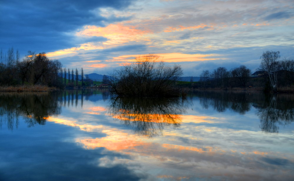Totalreflexion Foto & Bild | sonnenuntergänge, himmel & universum ...