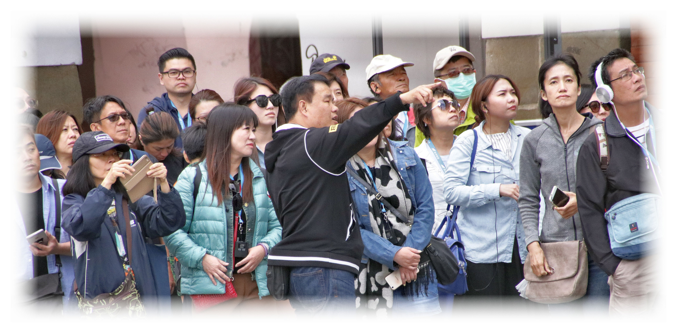 Touristen Foto & Bild | erwachsene menschen, streetfotografie mit menschen, gruppen Bilder auf ...