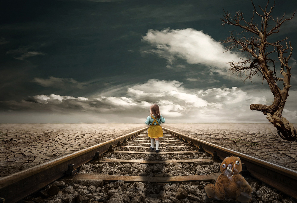 Toute seule. photo et image | composing, digiart, création Images ...