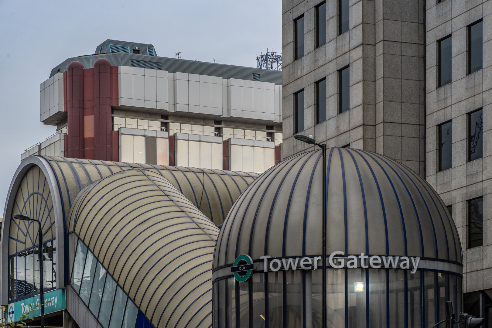 Tower Gateway - London Foto & Bild | london, world, fassaden Bilder auf ...