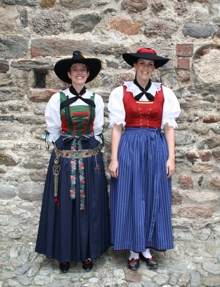 Trachten aus Südtirol Foto % Immagini| europe, italy, vatican city, s ...