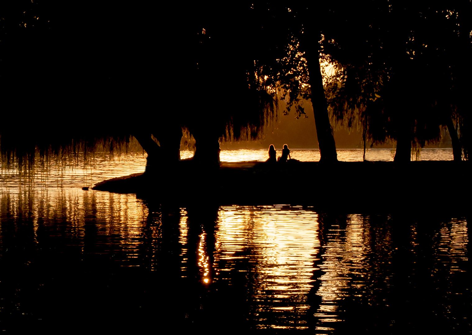 tramonto... lago... l'amore Foto % Immagini| paesaggi, laghi e fiumi ...