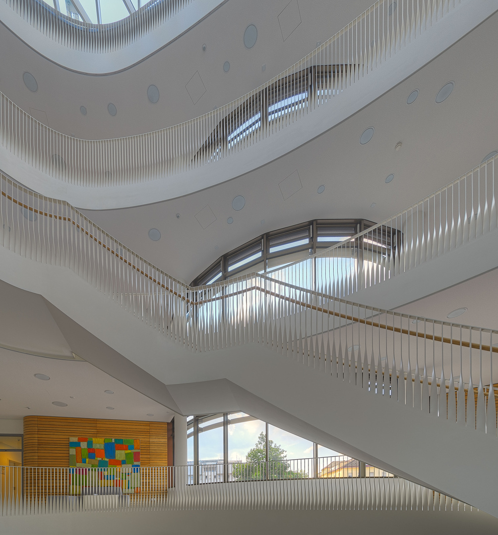 TranslaTUM - Vom Erdgeschoss nach oben Foto & Bild | architektur ...