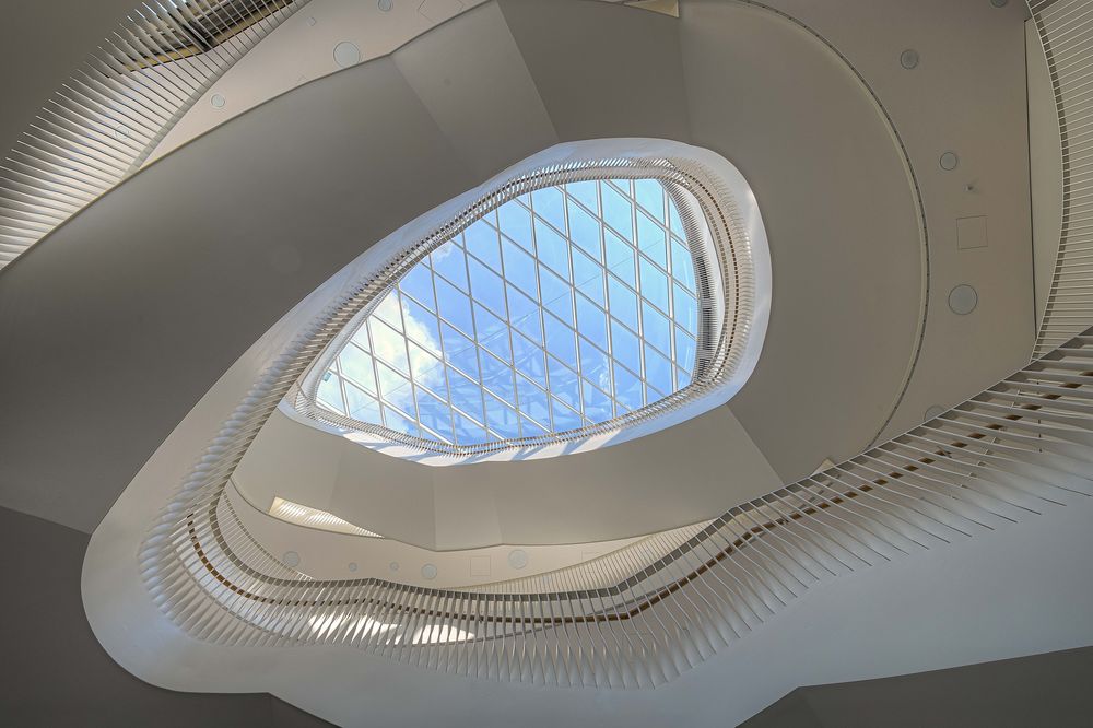 TranslaTUM - Vom Erdgeschoss nach oben Foto & Bild | architektur ...