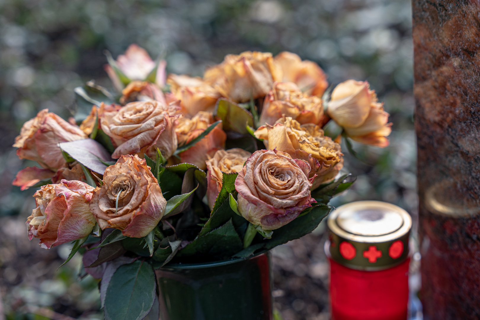 Trauer Foto & Bild | stillleben, trauer, gräber Bilder auf fotocommunity