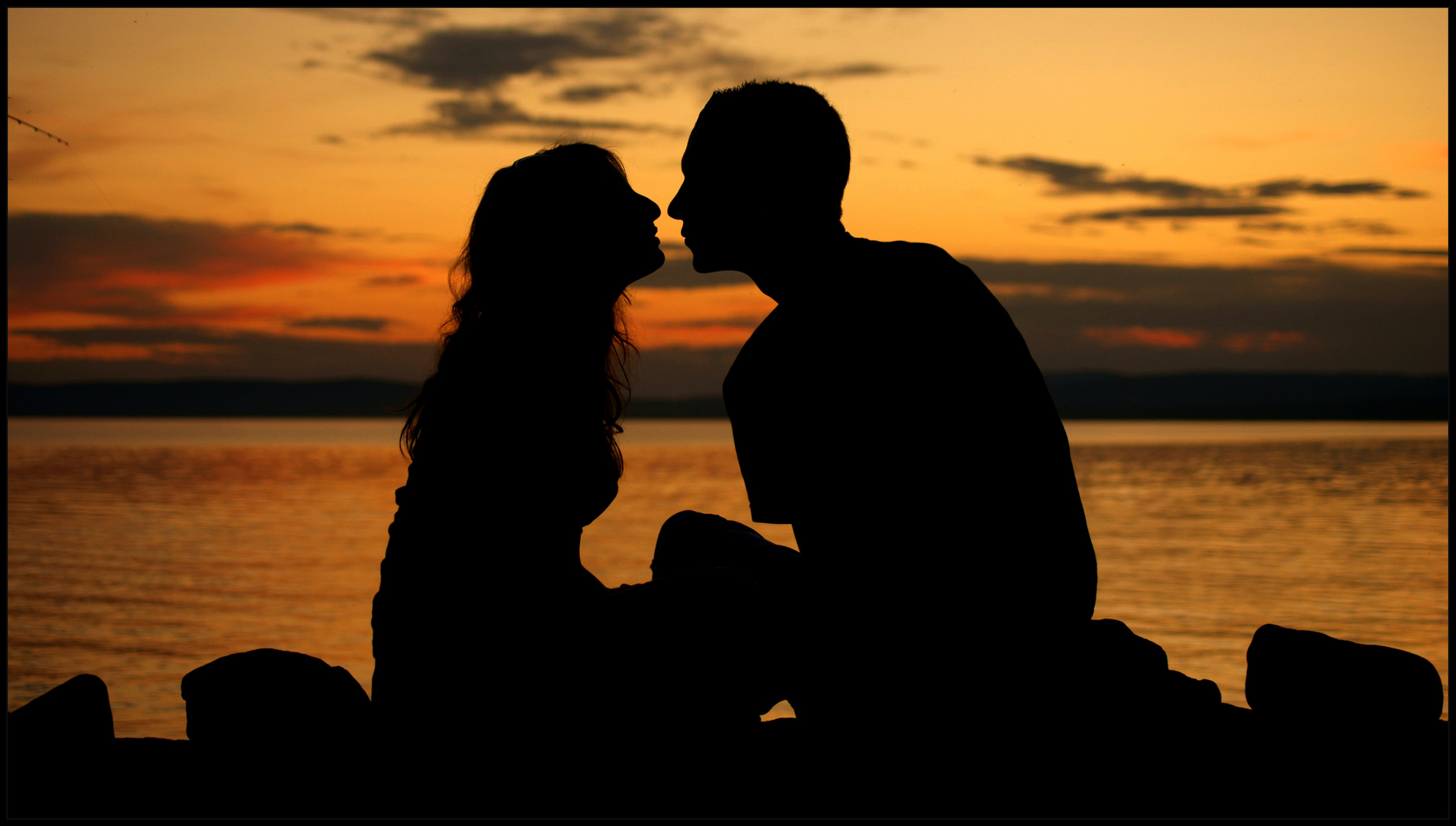 Traute Zweisamkeit Foto & Bild | jugendliche, outdoor, anfang Bilder ...