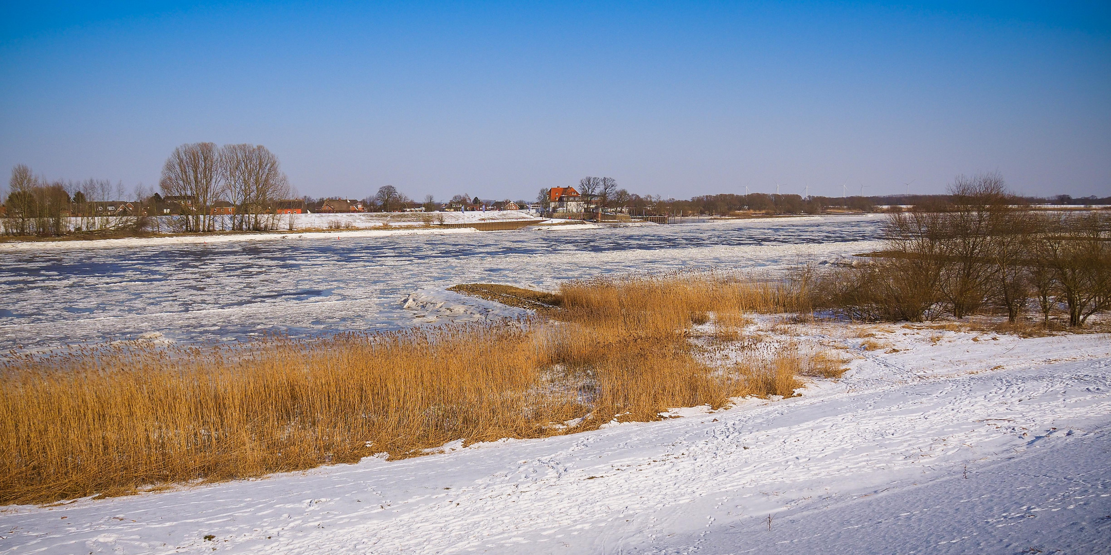 Treibeis auf der Elbe... Foto & Bild | landschaft, jahreszeiten, winter ...