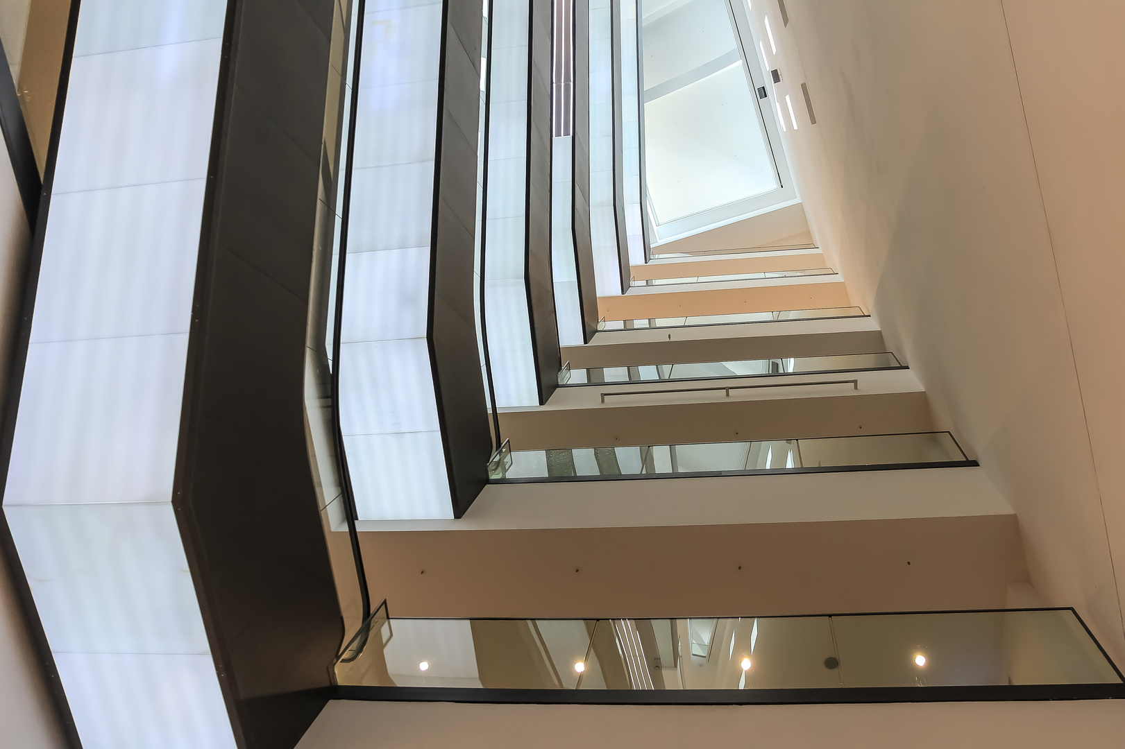 Treppenhaus im U-Turm Foto & Bild | world, deutschland, dortmund Bilder ...