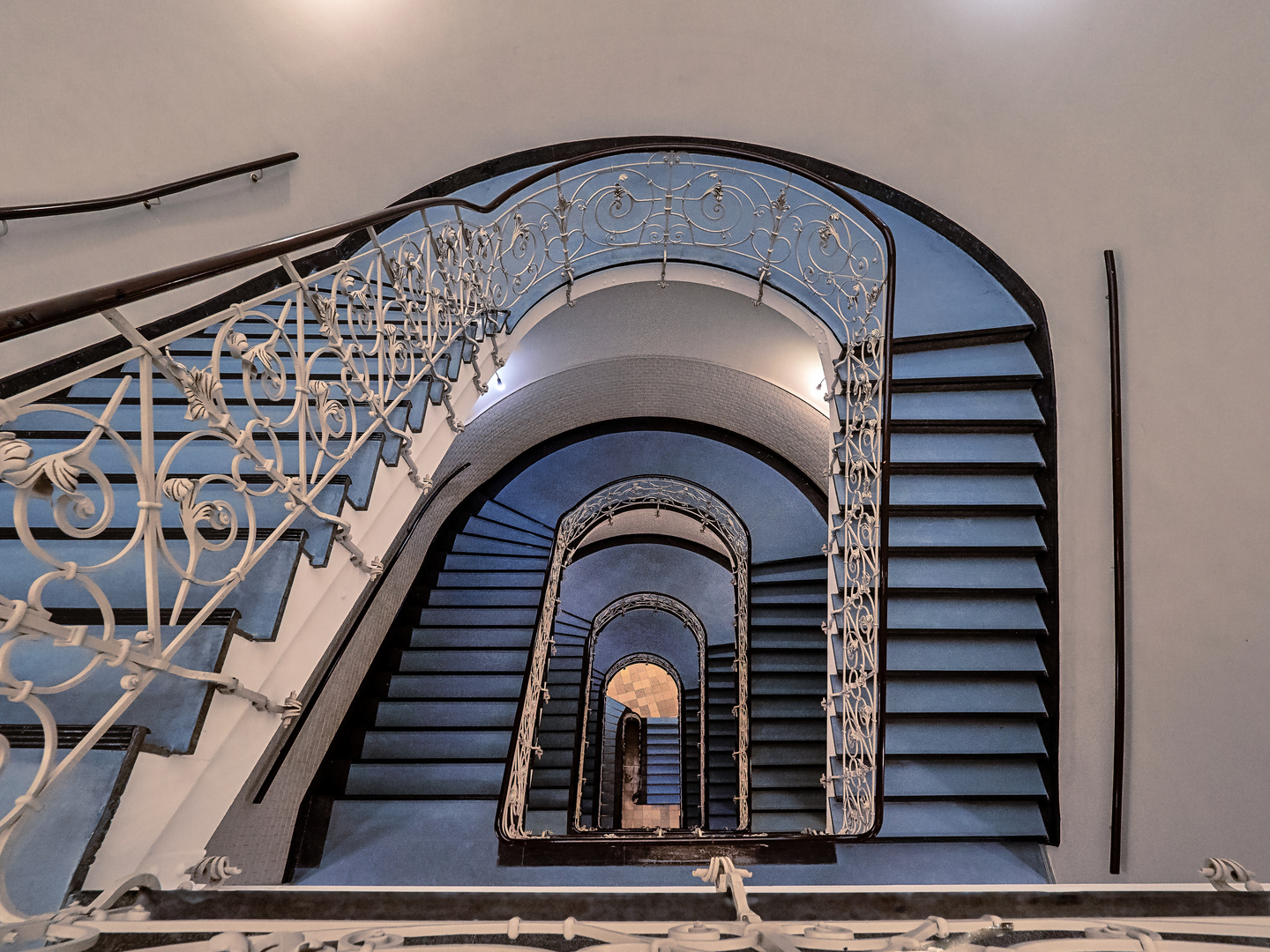 Treppenhaus7 Foto & Bild | hamburg, innenaufnahme, treppen Bilder auf ...