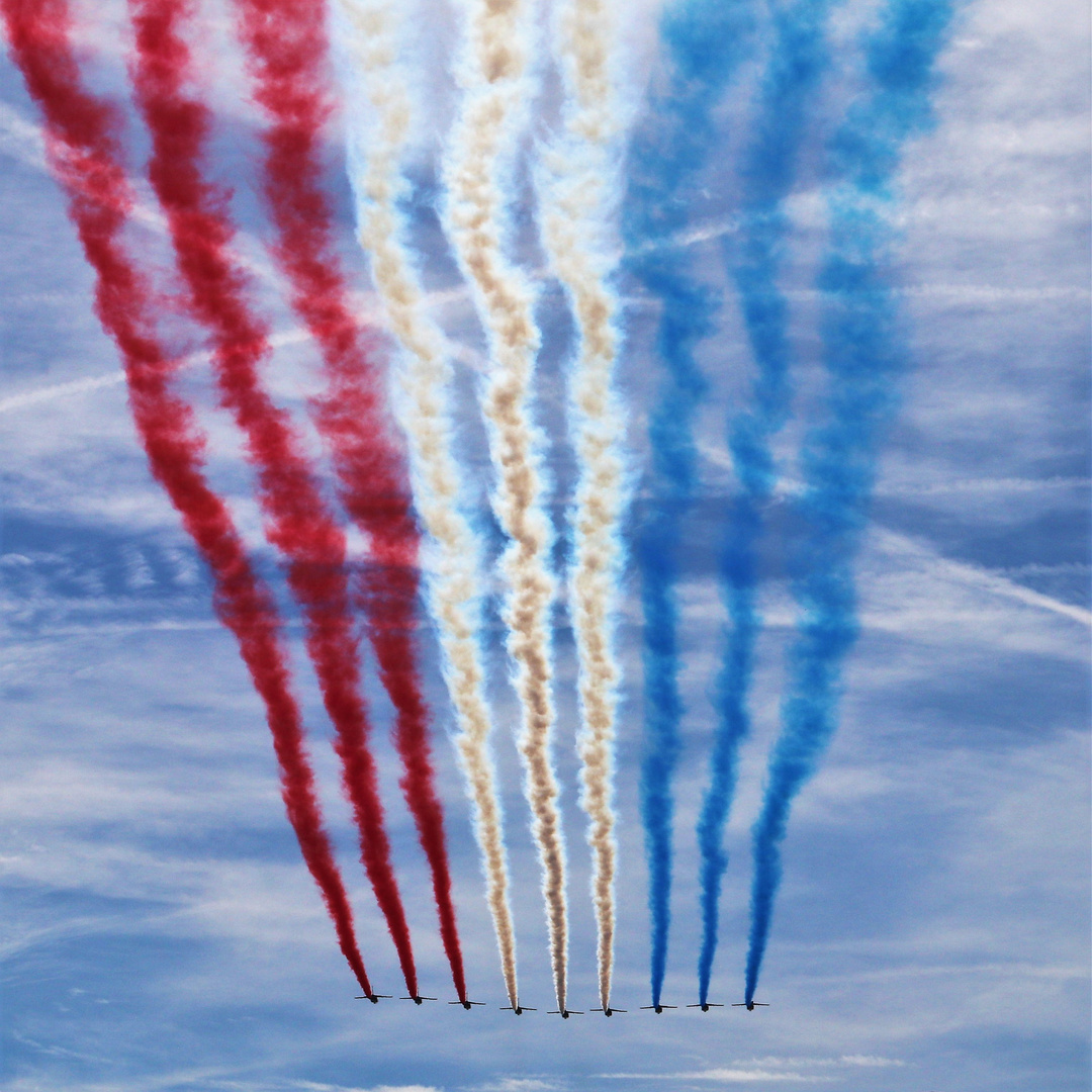 Trikolore Foto & Bild | france, paris, himmel Bilder auf fotocommunity