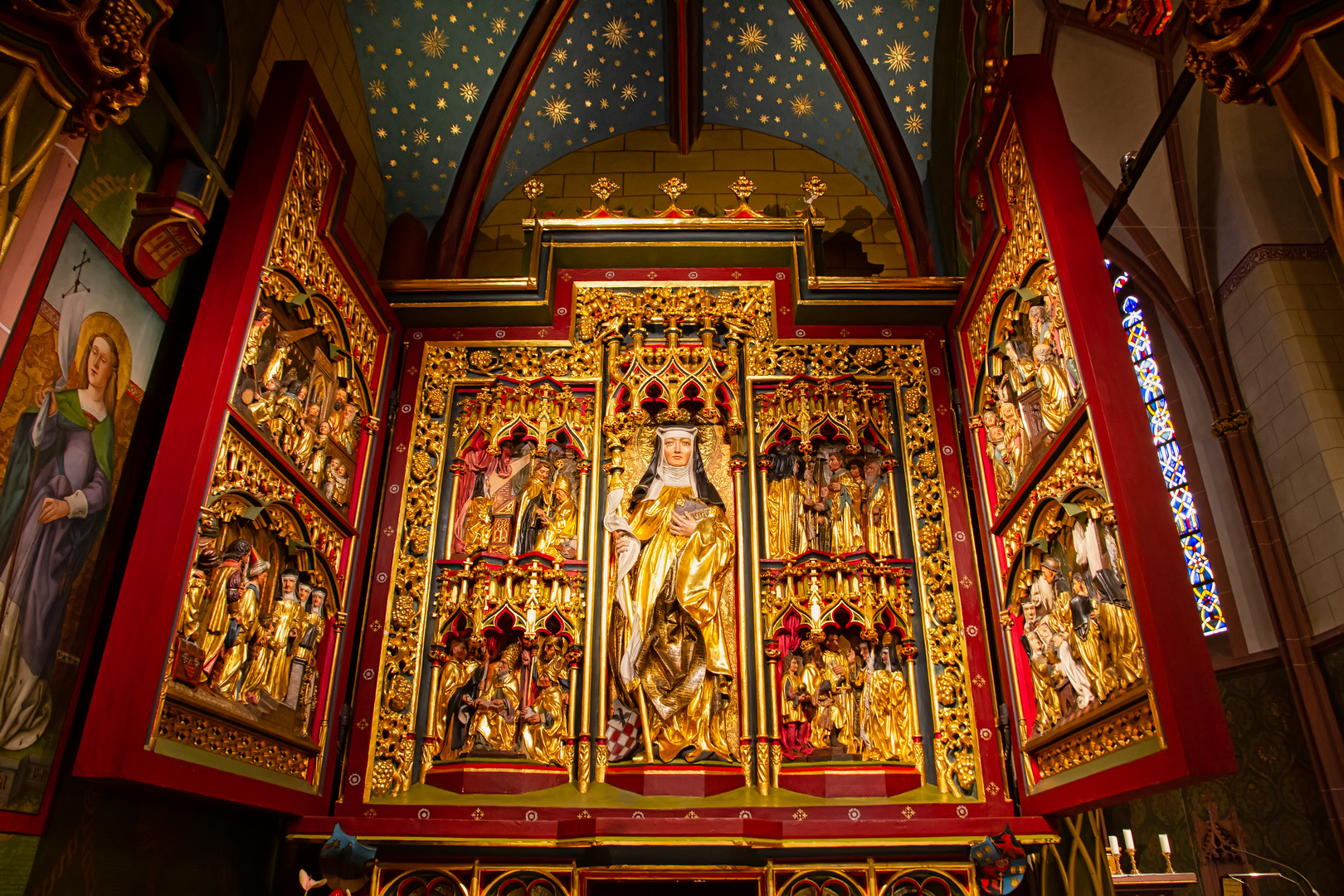 Triptychon der Hildegard von Bingen Foto & Bild | architektur ...