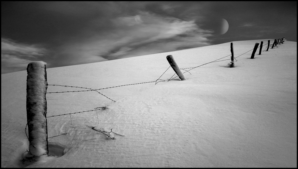 trist Foto & Bild | fotomontage, landschaften, digiart Bilder auf ...