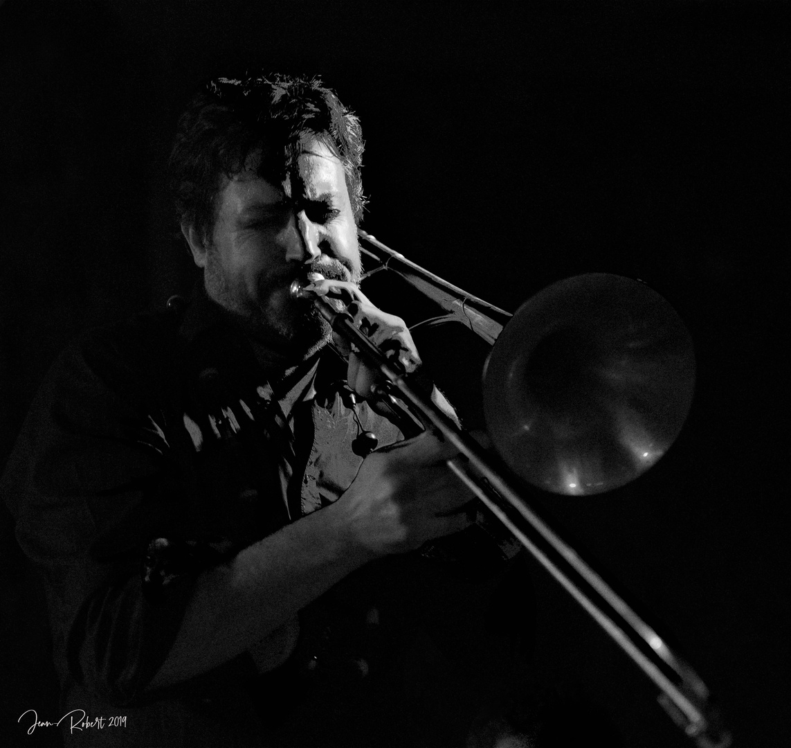 Tromboniste photo et image | spectacles, événements, portrait, visions ...
