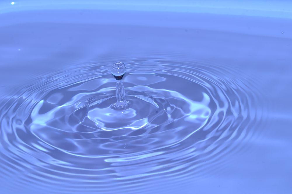 Tropfen immer am üben Foto & Bild | experimente, wasser, tropfen Bilder ...